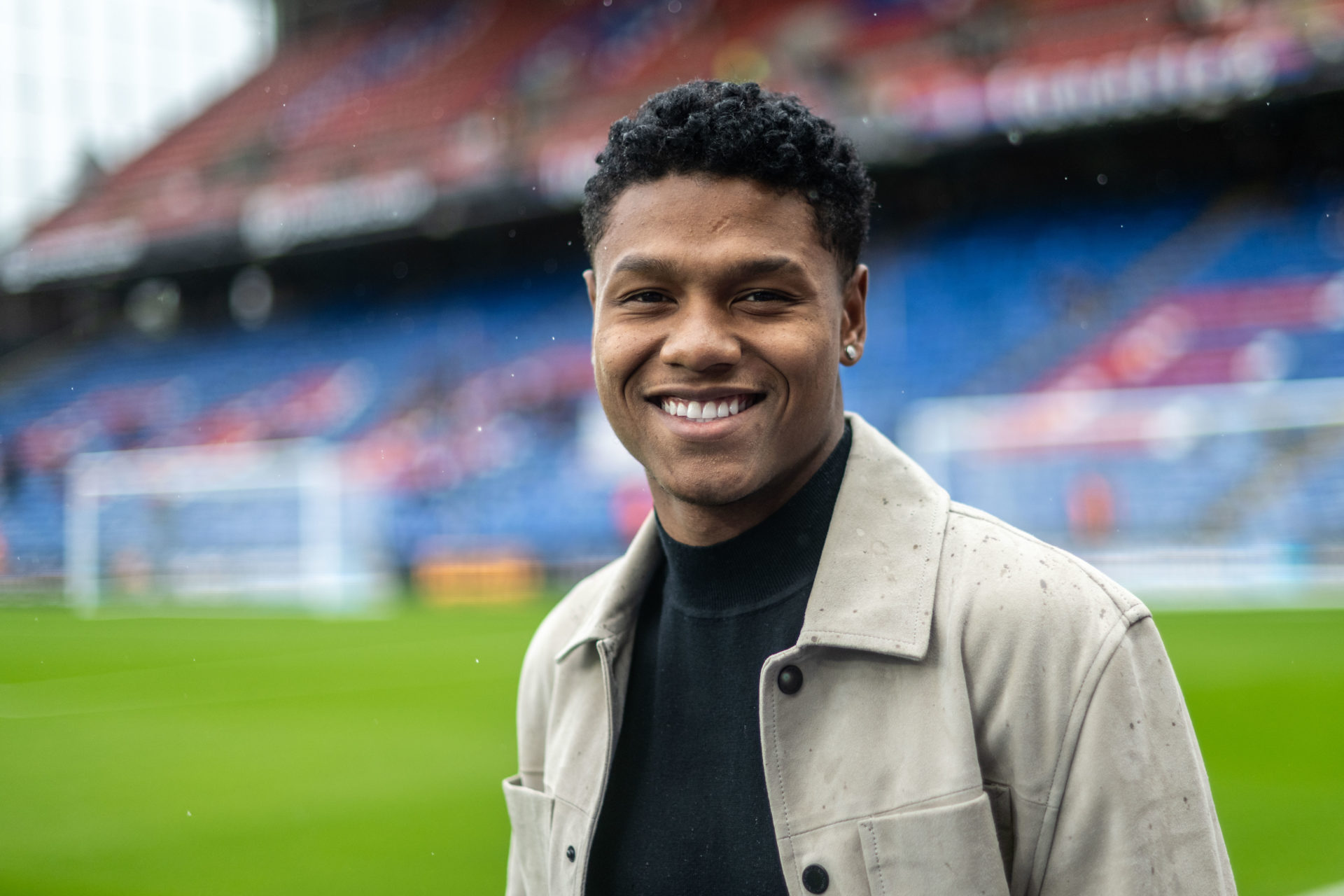 Report shares bad news about £8m Crystal Palace player, but a positive ...